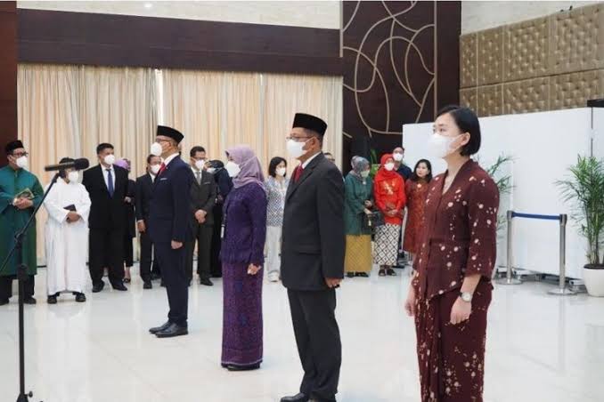 Alimuddin Dilantik Menjadi Deputi IKN, Ketua KBBKT Kabupaten PPU ...